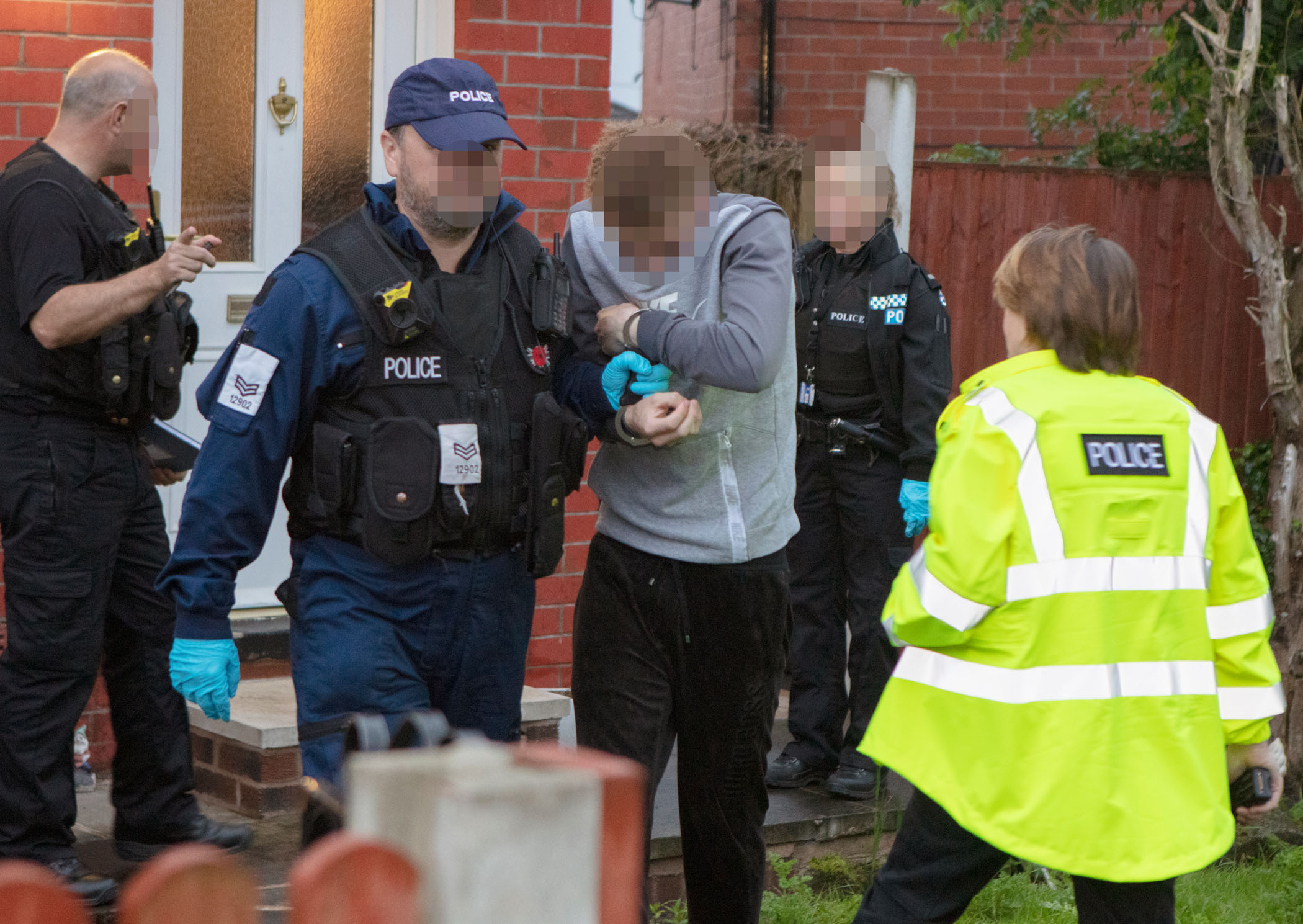 Four arrests as police drugs team swoop on Tameside - About Manchester