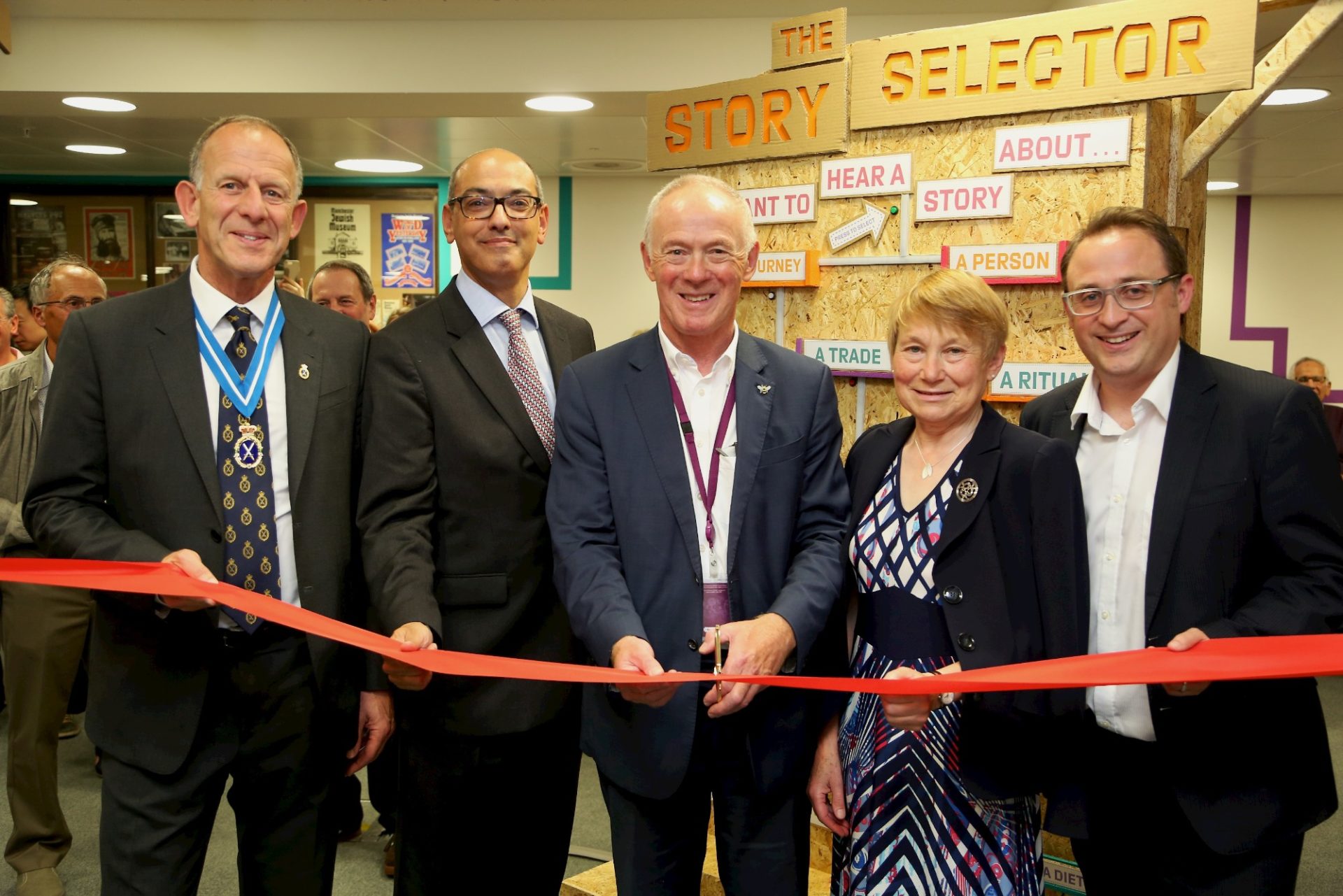 Manchester Jewish Museum pop up opens at Central Library - About Manchester