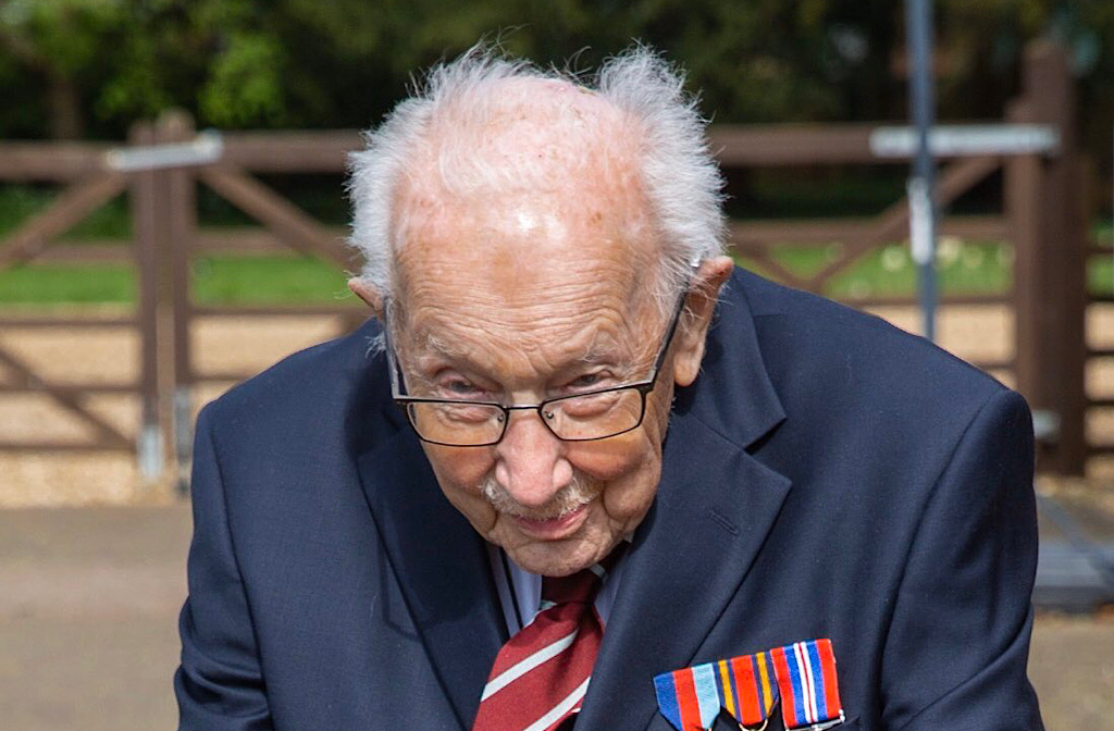 Petition goes viral for Captain Tom Moore to be knighted - About Manchester