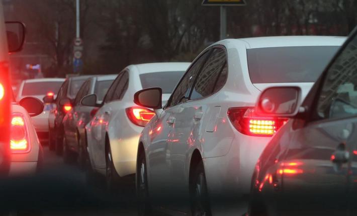 Pollution levels in Manchester remain dangerously high despite lockdown ...