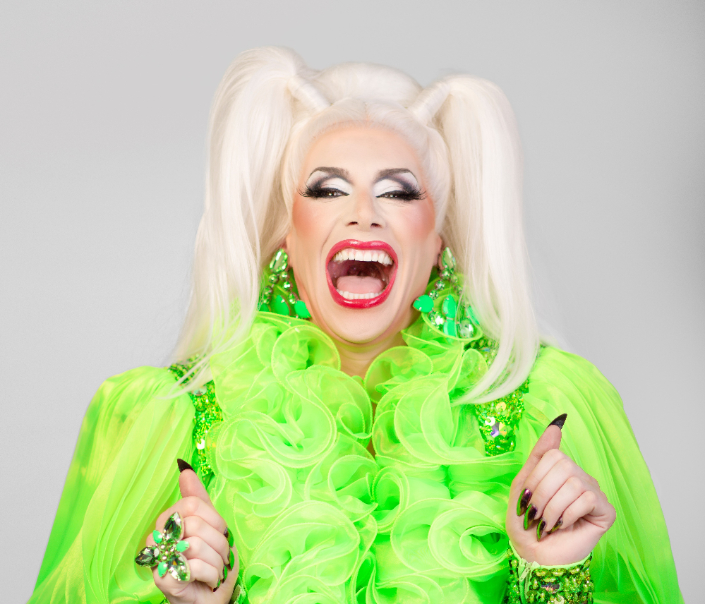 All Rise for Her Majesty! Drag Superstar Divina de Campo hosts an ...