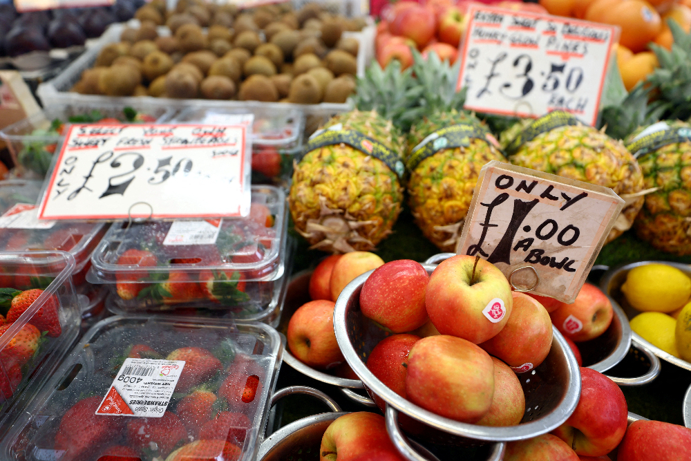 Inflation remains at 8.7 per cent for the second consecutive month ...