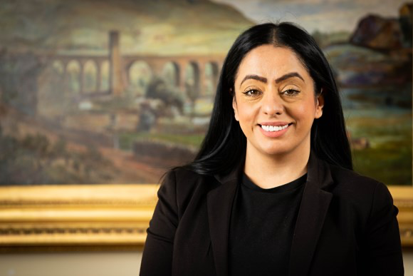New Eton College in Oldham will allow pupils whstever their background ...