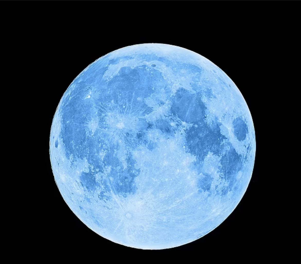 Yes It’s a Blue Moon in the skies - About Manchester