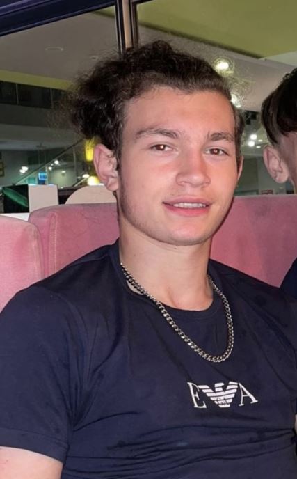 Family pay tribute to most beautiful, handsome Oliver - About Manchester