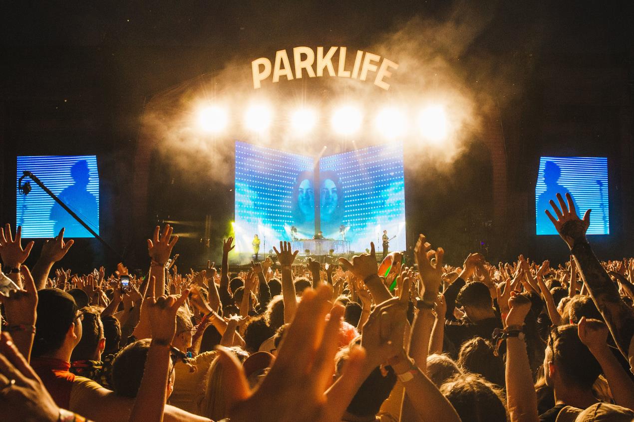 Festivalgoers urged to use public transport to get to Parklife this ...