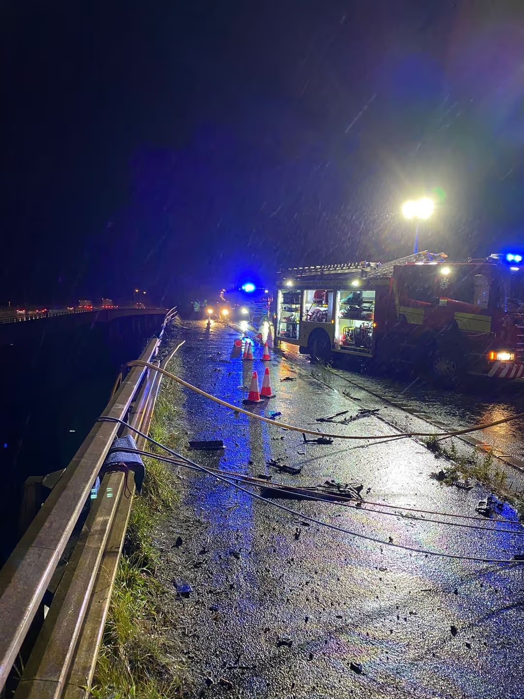 HGV falls sixty metres off the Thewall viaduct - About Manchester